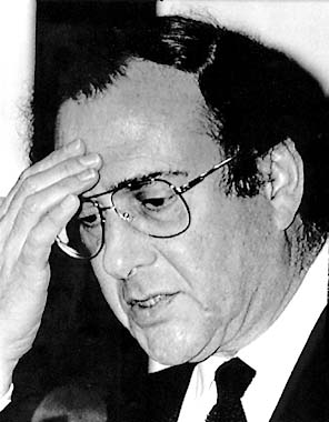 The puzzles of Pinter / Playwright says his work speaks for itself