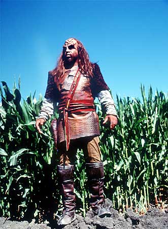 A new 'Enterprise' zone / Latest 'Star Trek' show an action-filled ...