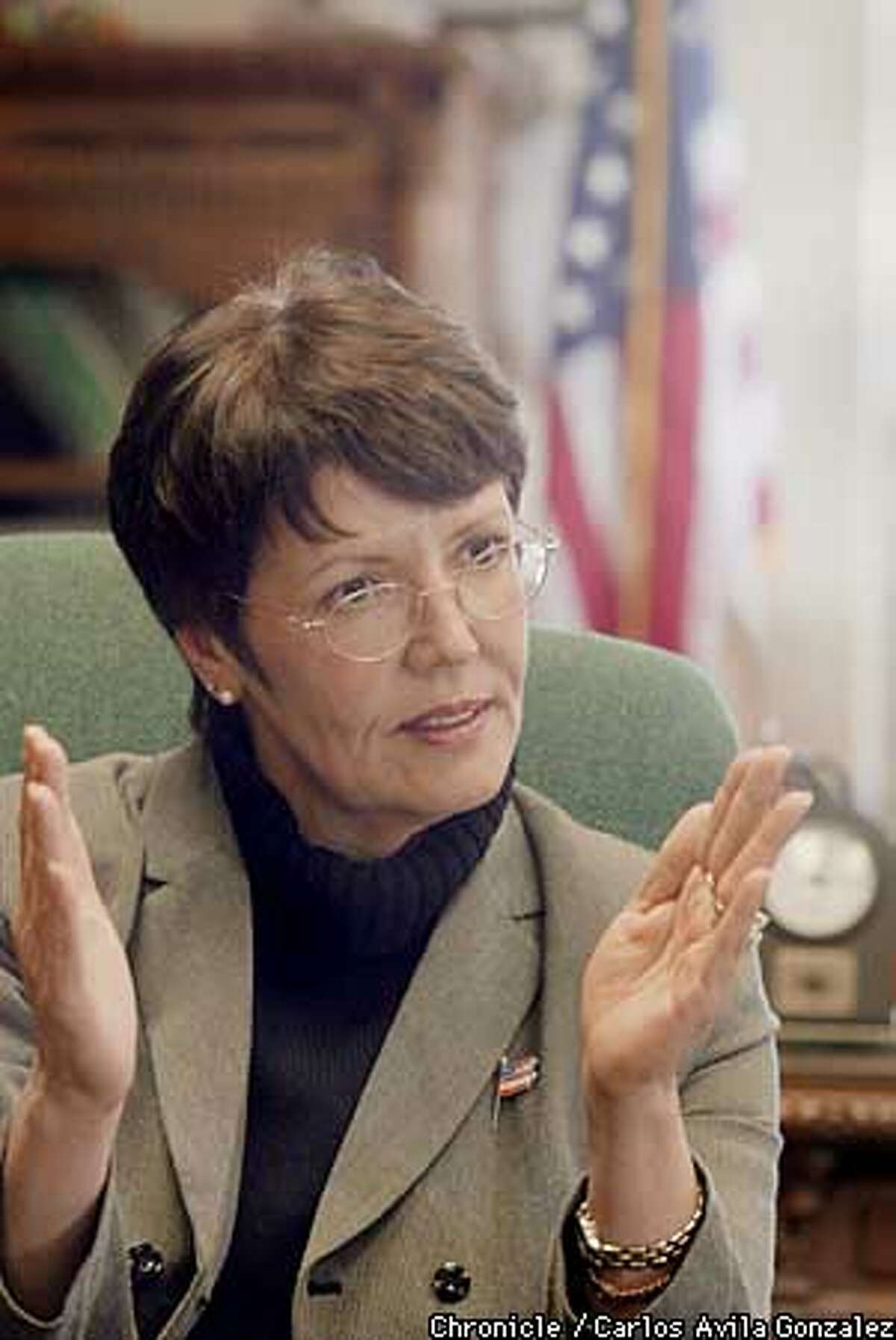 Reading, Writing, Reforming / San Quentin warden Jeanne Woodford ...