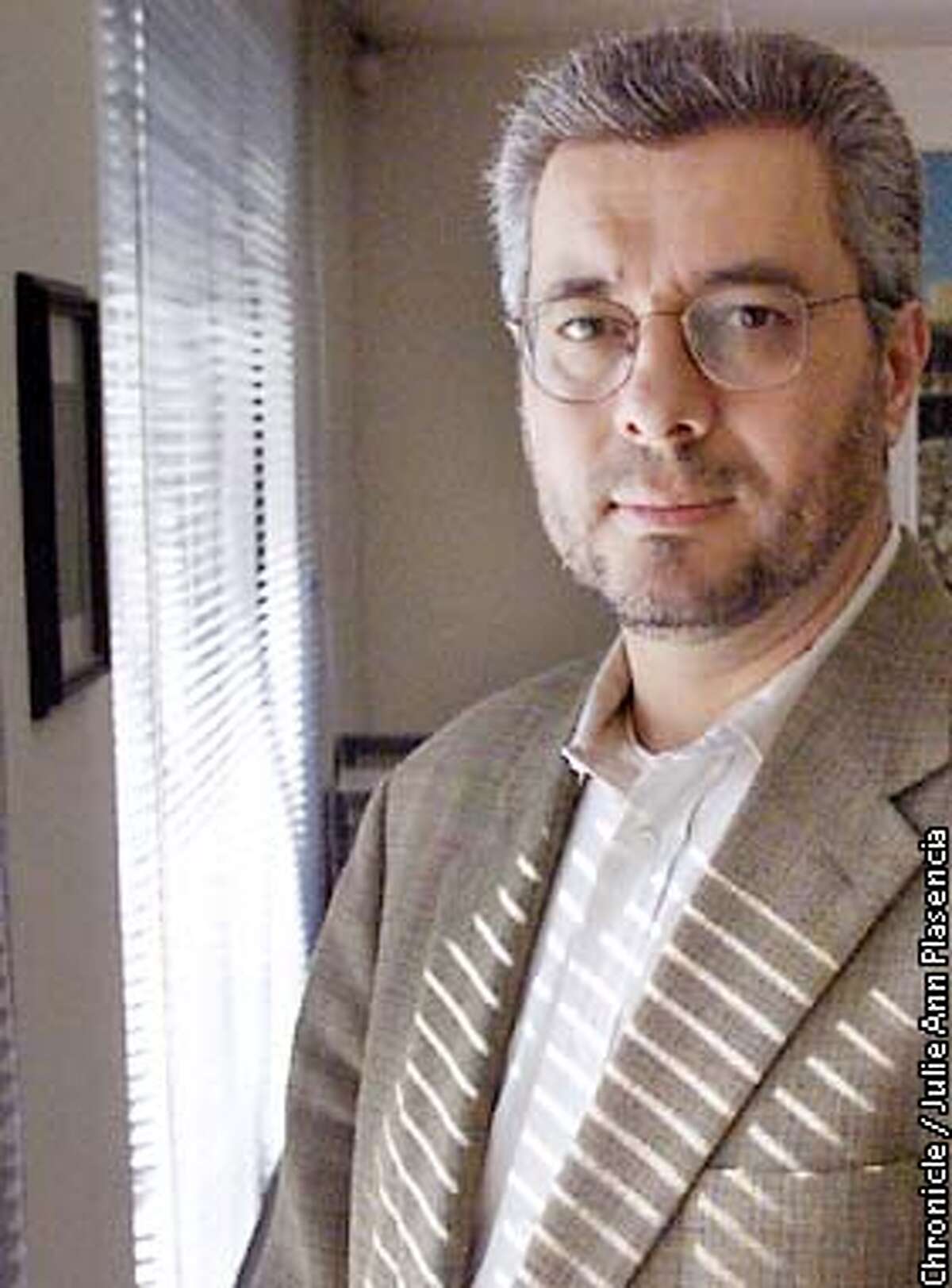 From refugee camp to success in U.S. / Santa Clara man promotes Muslim ...