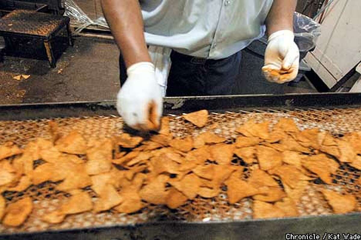 Mexi-Snax chips expanding market / Mexi-Snax chips away at mainstream ...