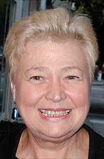 THE QUESTION MAN / Suzanne Pullen