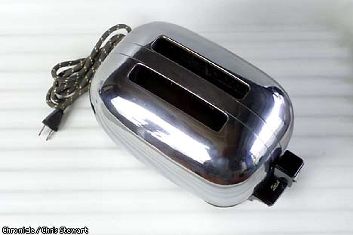 Best invention for sliced bread / Old toasters are kinetic sculpture ...