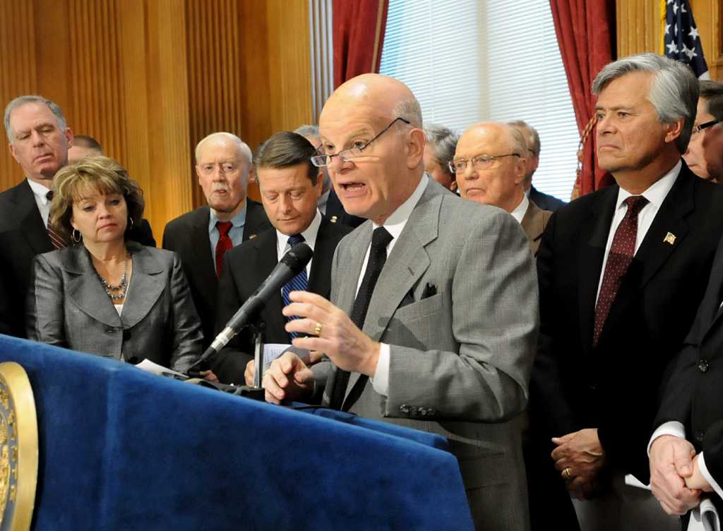 DNA crime fight passes in Senate