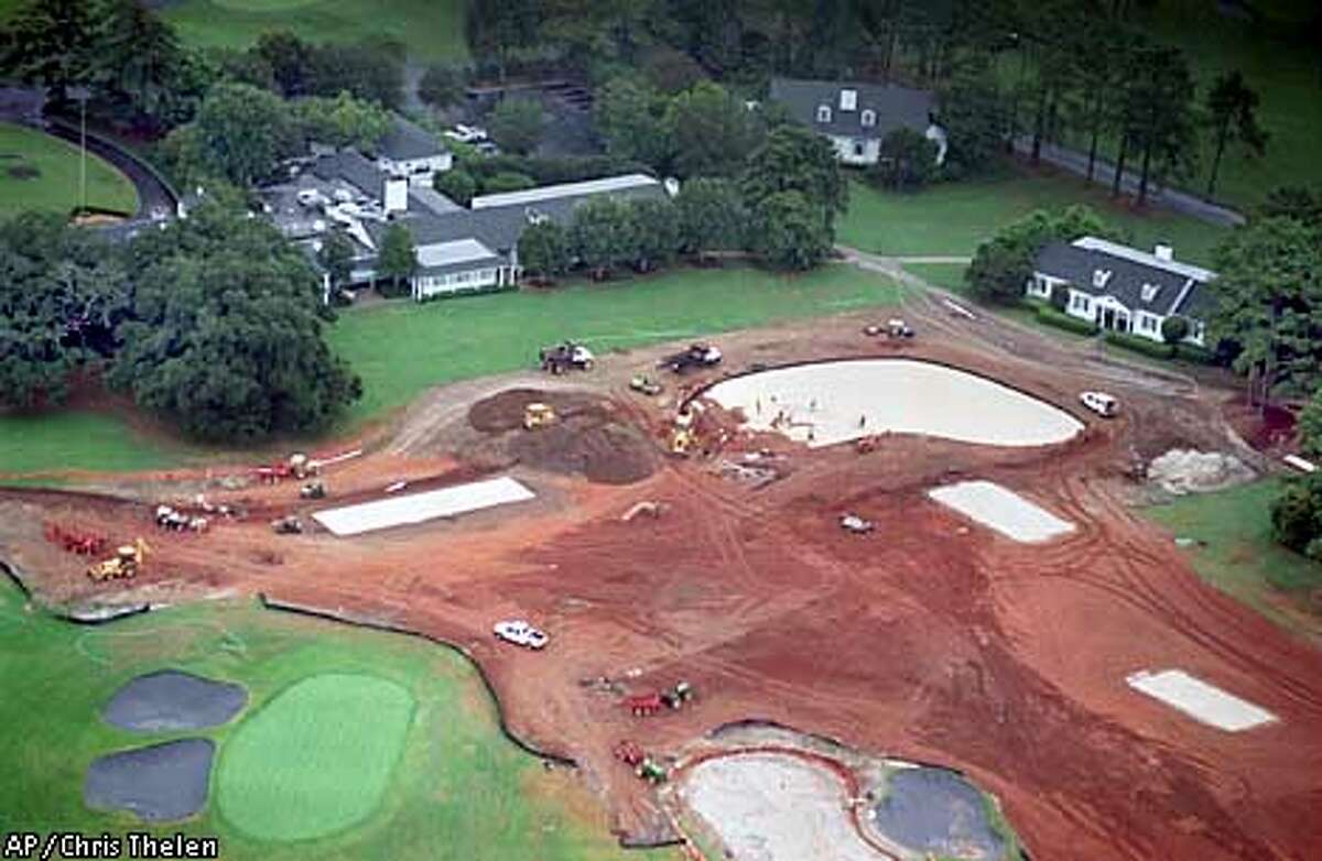 Augusta changes could help Tiger