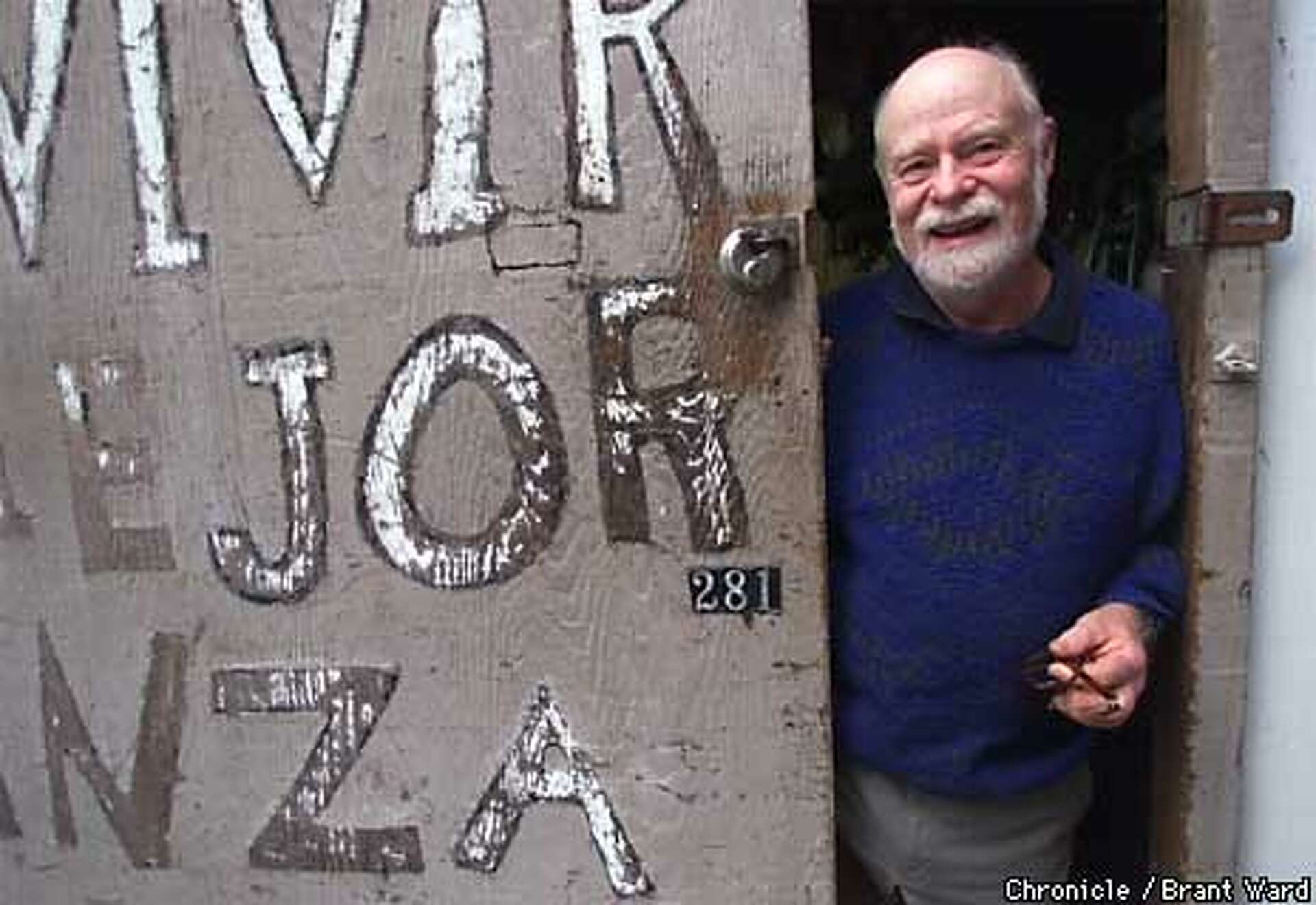 FAR OUT IN FAIRFAX / Woodworker Al Garvey reminisces about hot tubs ...