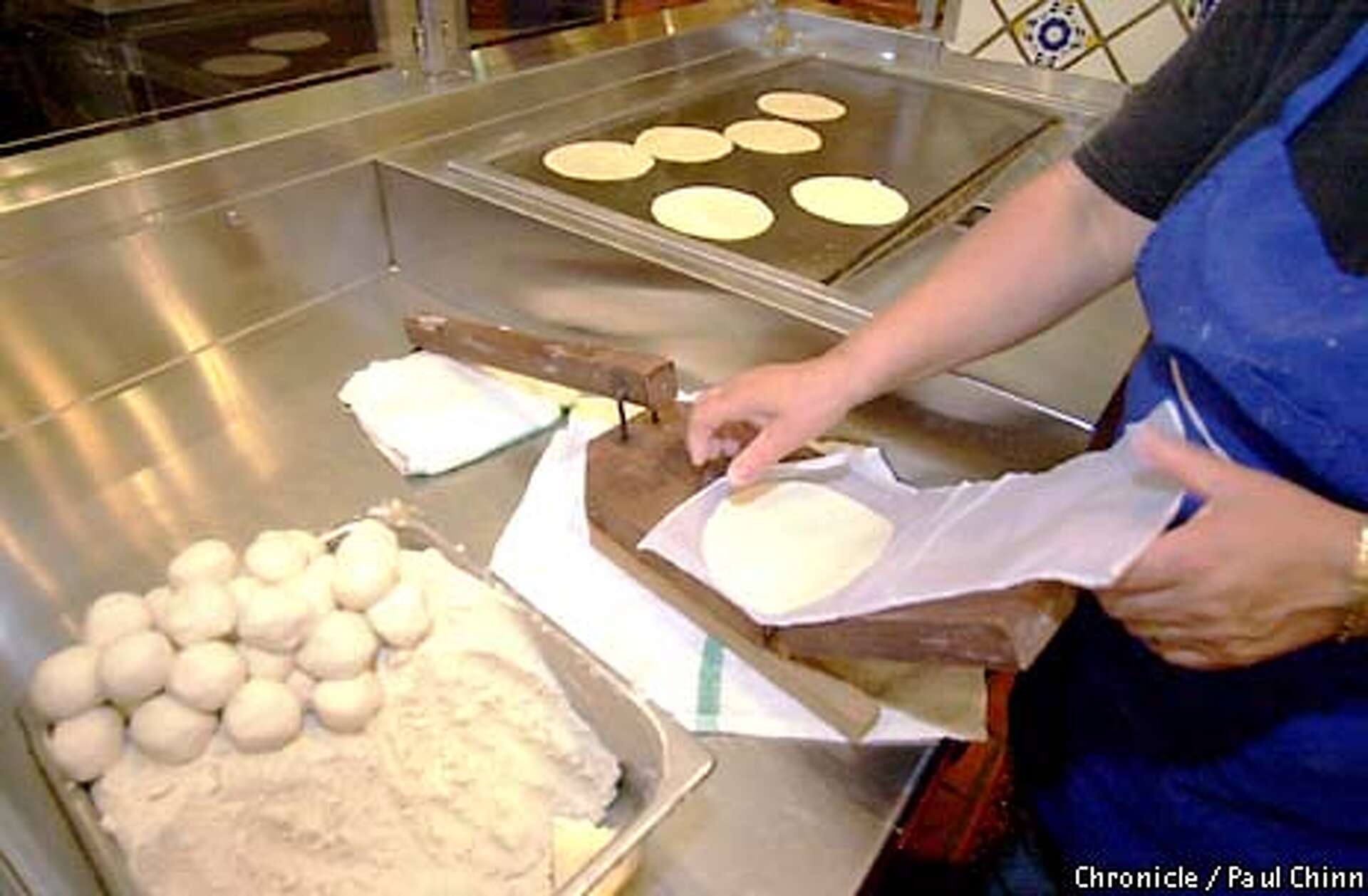 Tortillas a mano / One cook's quest for fresh tortillas leads her to ...