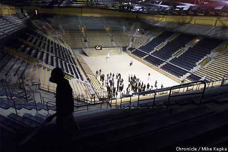 Rave Reviews for Haas Pavilion / Cal facility keeps Harmon's charm