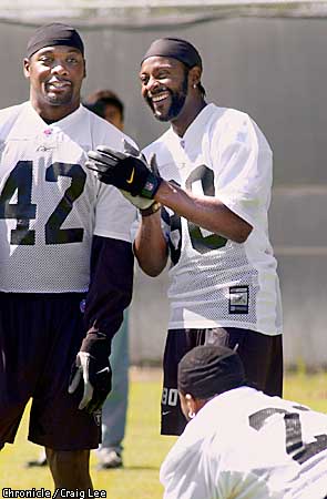 Sudden transformation / Rice quickly gets in first Raiders workout