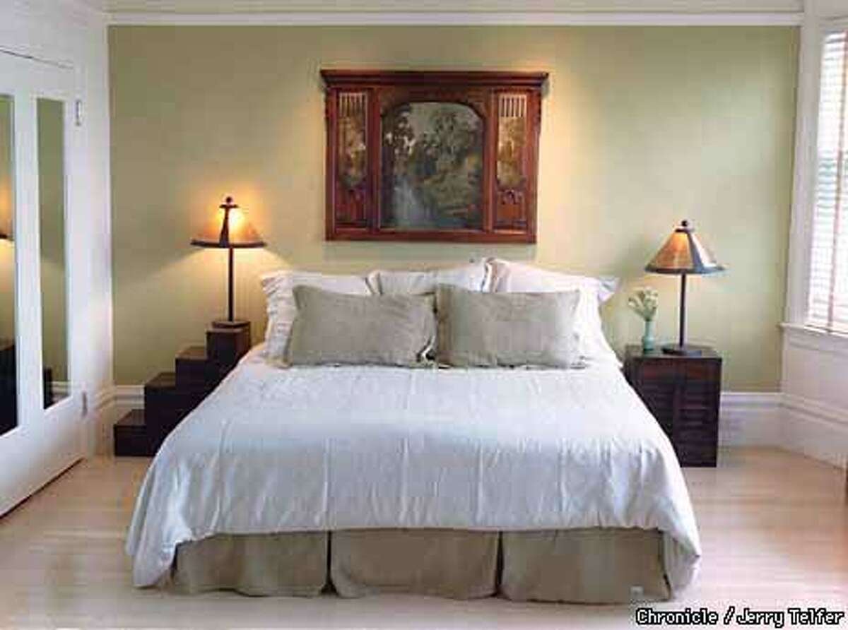 Two Into One / San Francisco flat combines furnishings from an Alameda ...