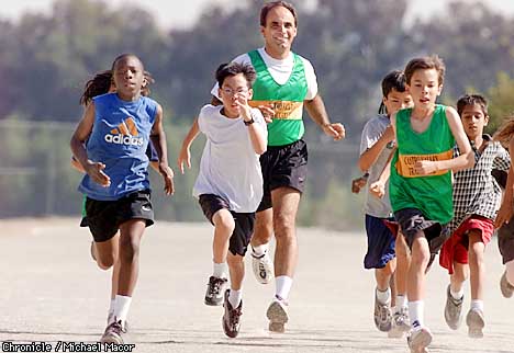 Castro Valley Track Club runs for the fun of it