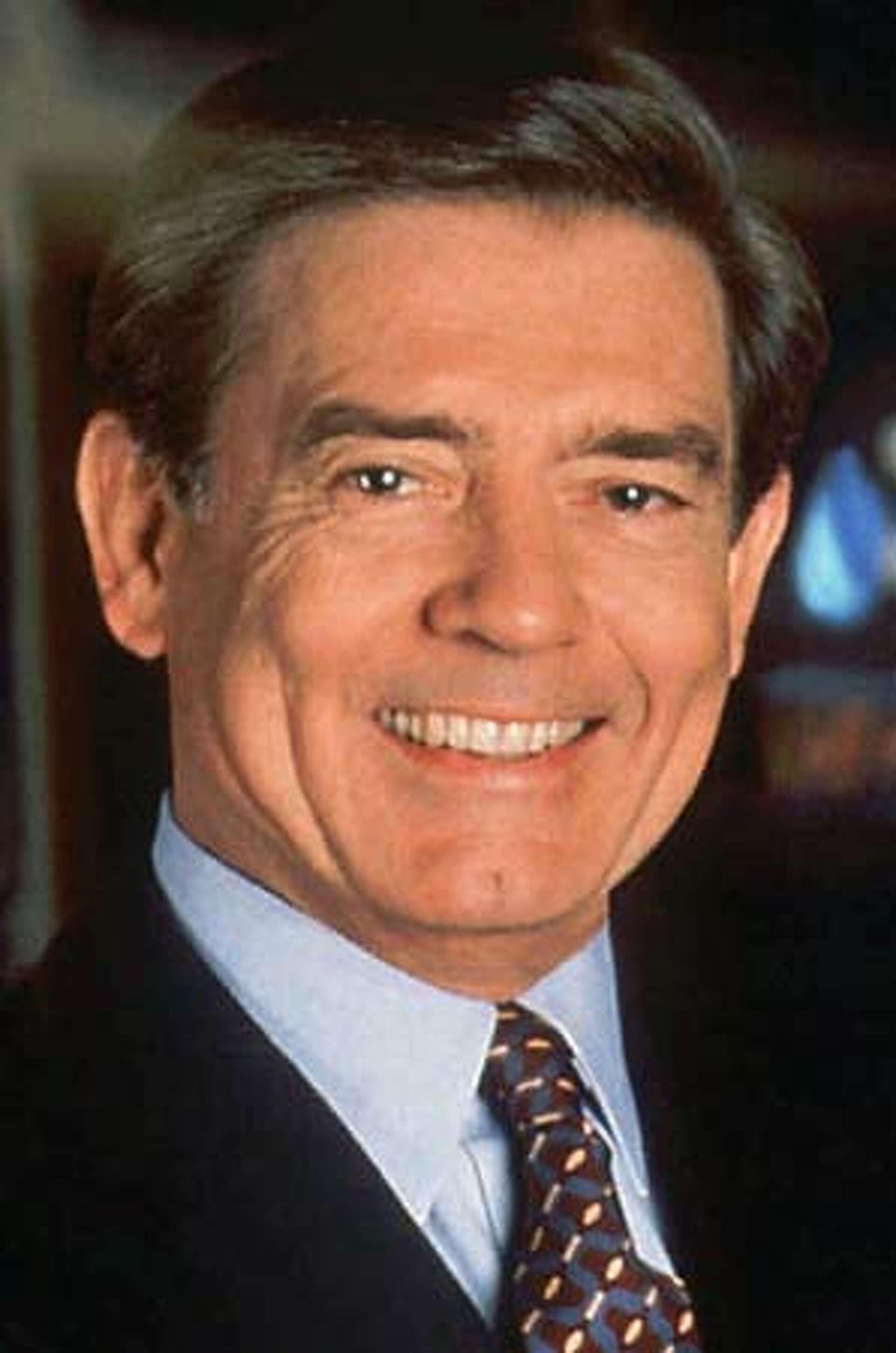 OLD FACES IN THE NEWS / As TV changes, the networks' venerable anchors ...