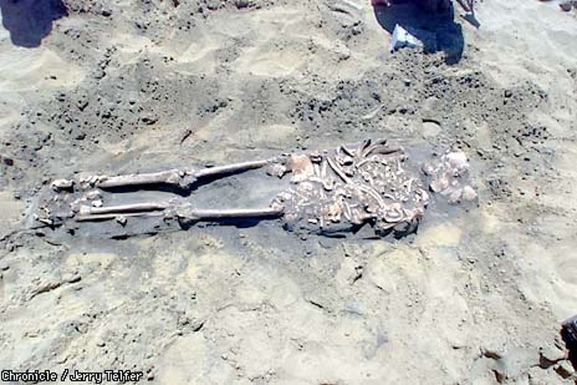 A foundation of bones / Asian Art Museum building site covers a corner ...
