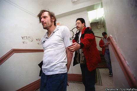 When Justice Goes Unserved / Thousands wanted on outstanding warrants ...