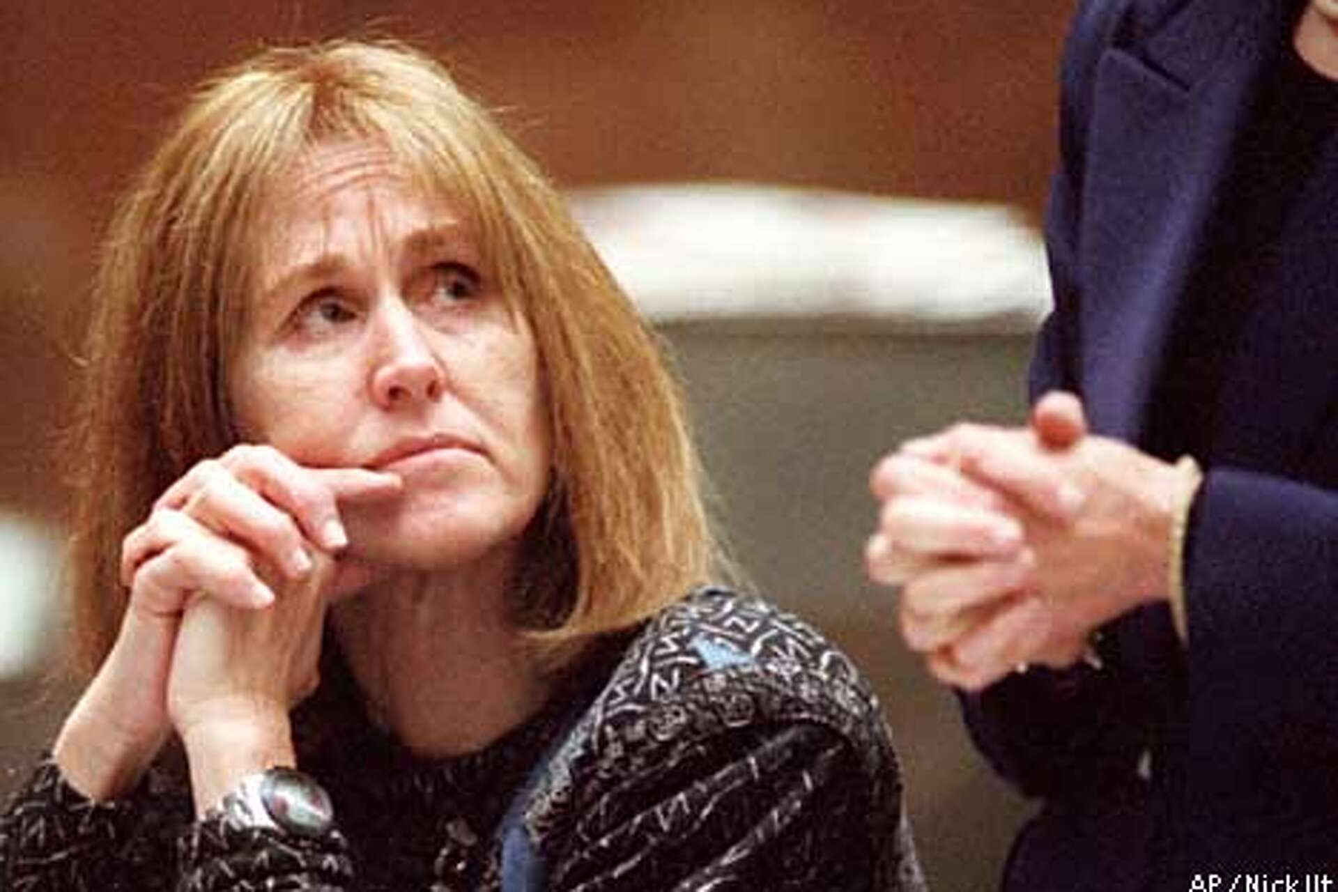 25-year-old SLA case goes to trial in L.A. / Olson the soccer mom ...