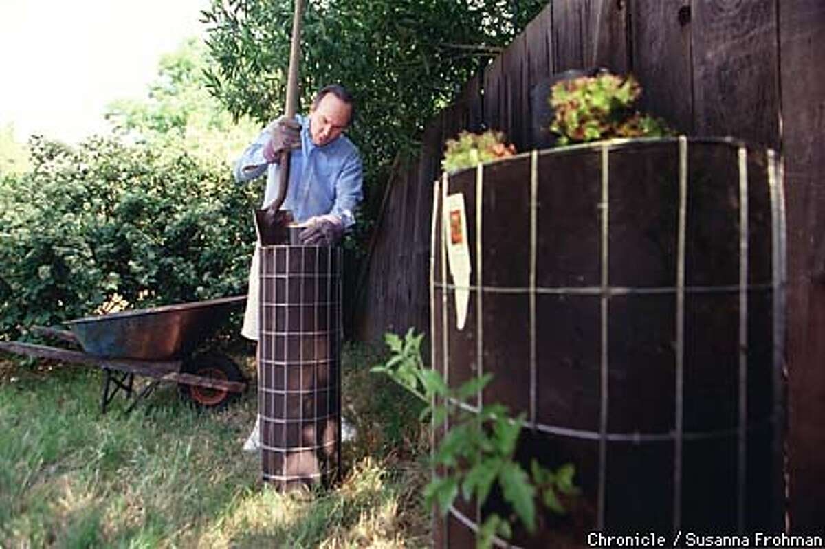 Y2K CONNECTIONS / Disaster precautions unite neighbors