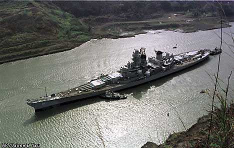 Battleship Iowa arrives in S.F. Bay today / Group wants vessel as S.F ...
