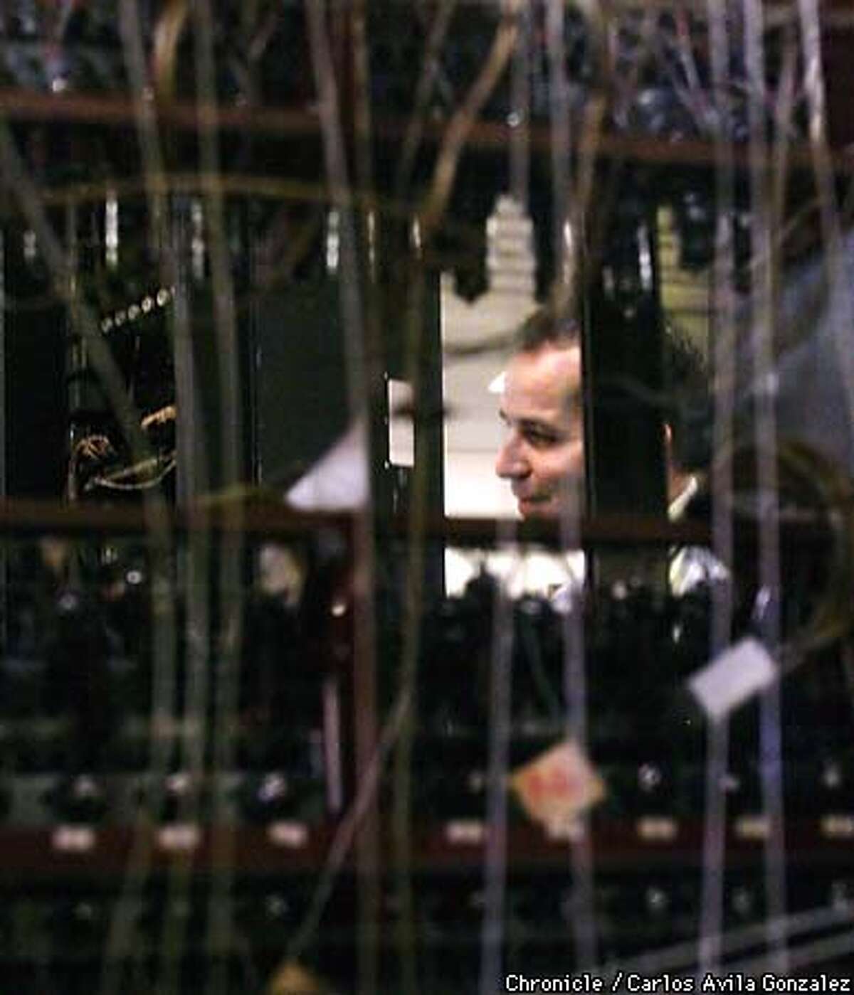 Computer Valhalla / Moffett Field museum houses electronic artifacts ...