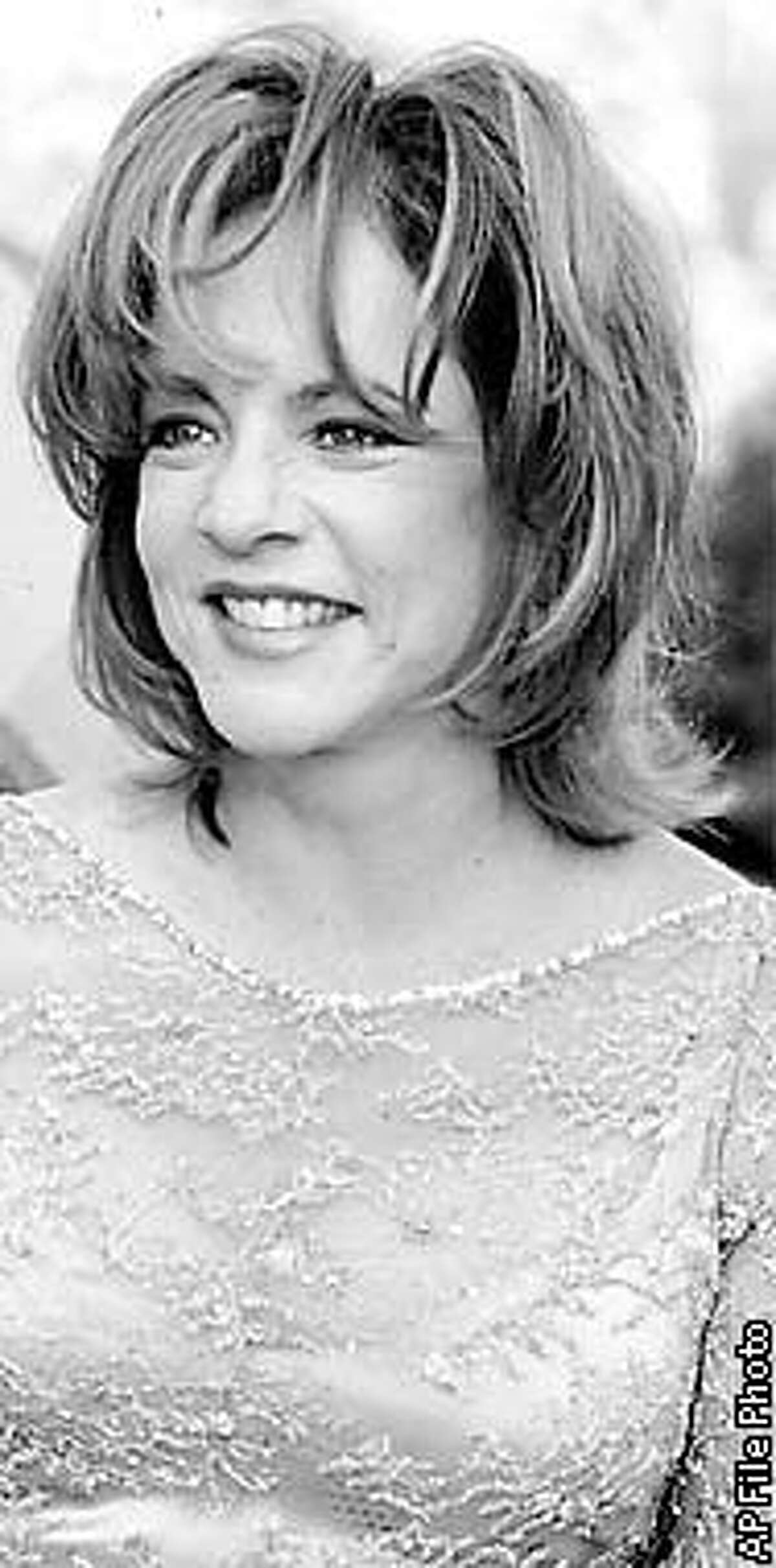 Channing's Roles of a Lifetime / 'Strangers' star to receive Owens Award