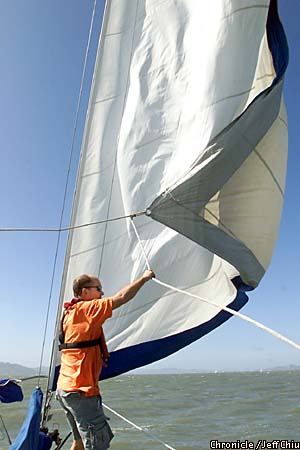Schmoozing Can Lead to Sailing / Parties offer crew chance to meet captains
