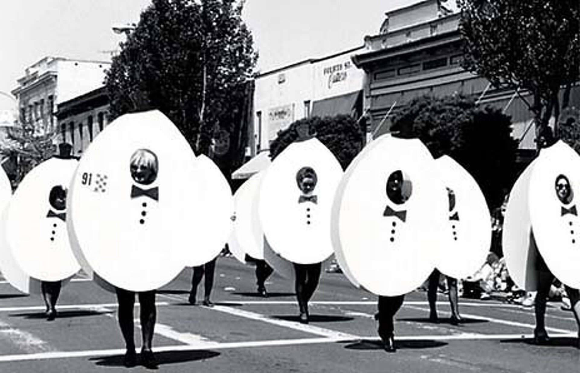 SHELL-ABRATING / PETALUMA'S PAST / Annual egg parade pays homage to ...