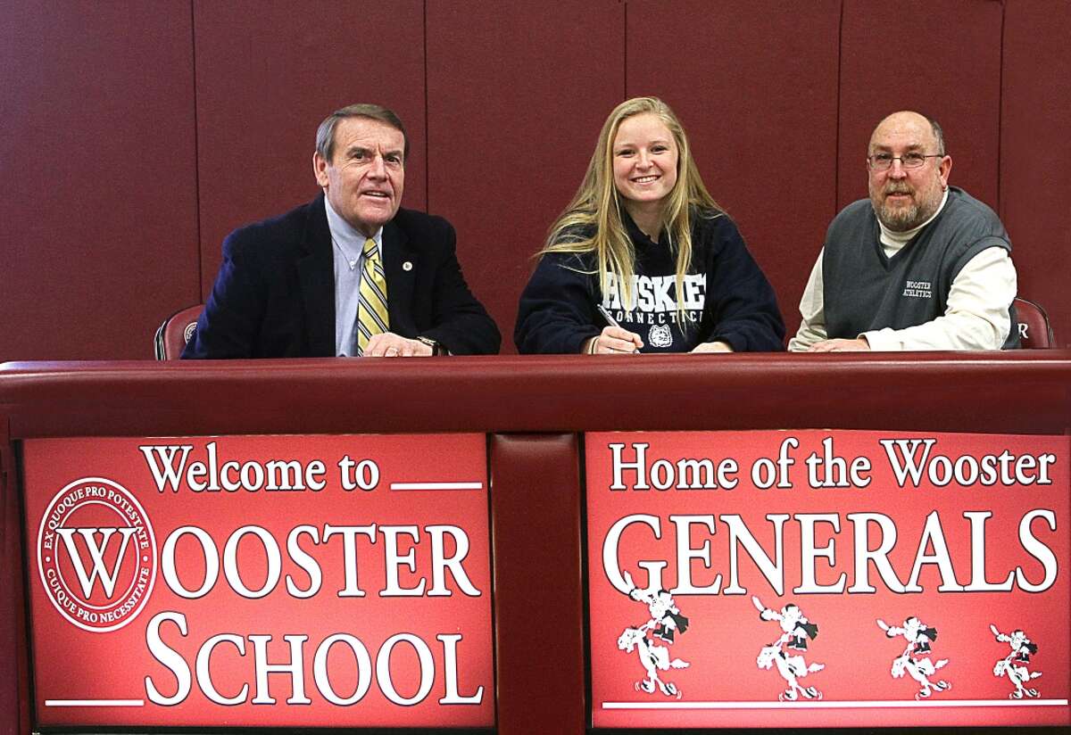 Local high school athletes make their college plans official on ...