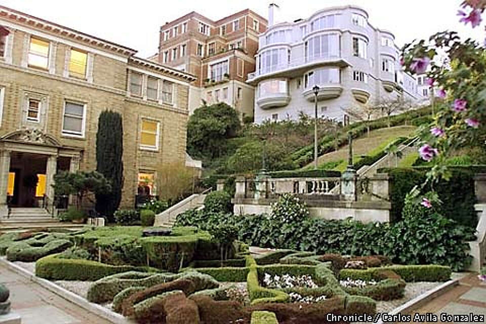 Pacific Heights Ranks Only No. 2 / Robb Report picks toniest of tony
