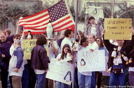 They Don't Do Windows / Protestors at Microsoft demand refunds