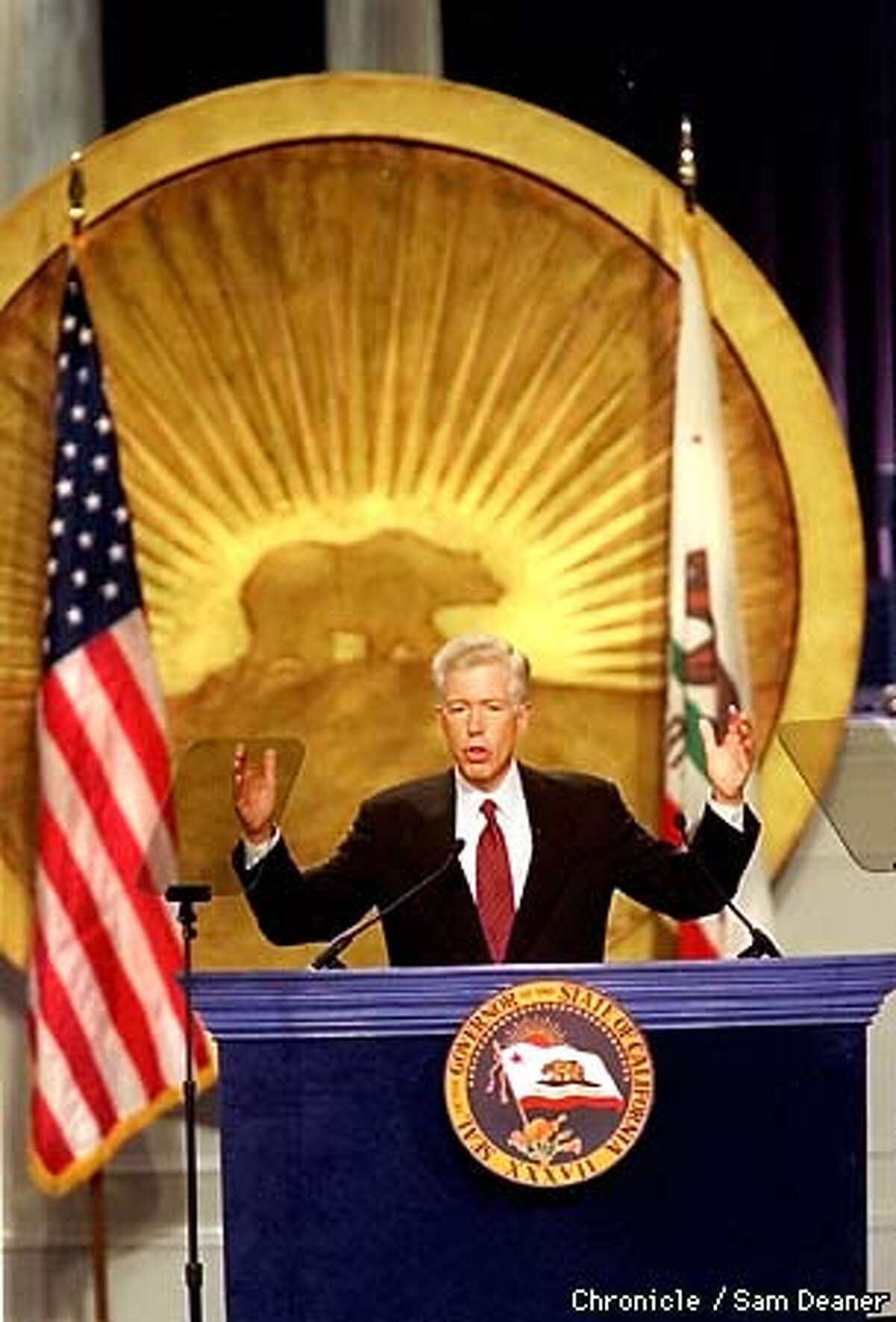 Gov. Davis Sets His Course / Democrats back on top after 16 years