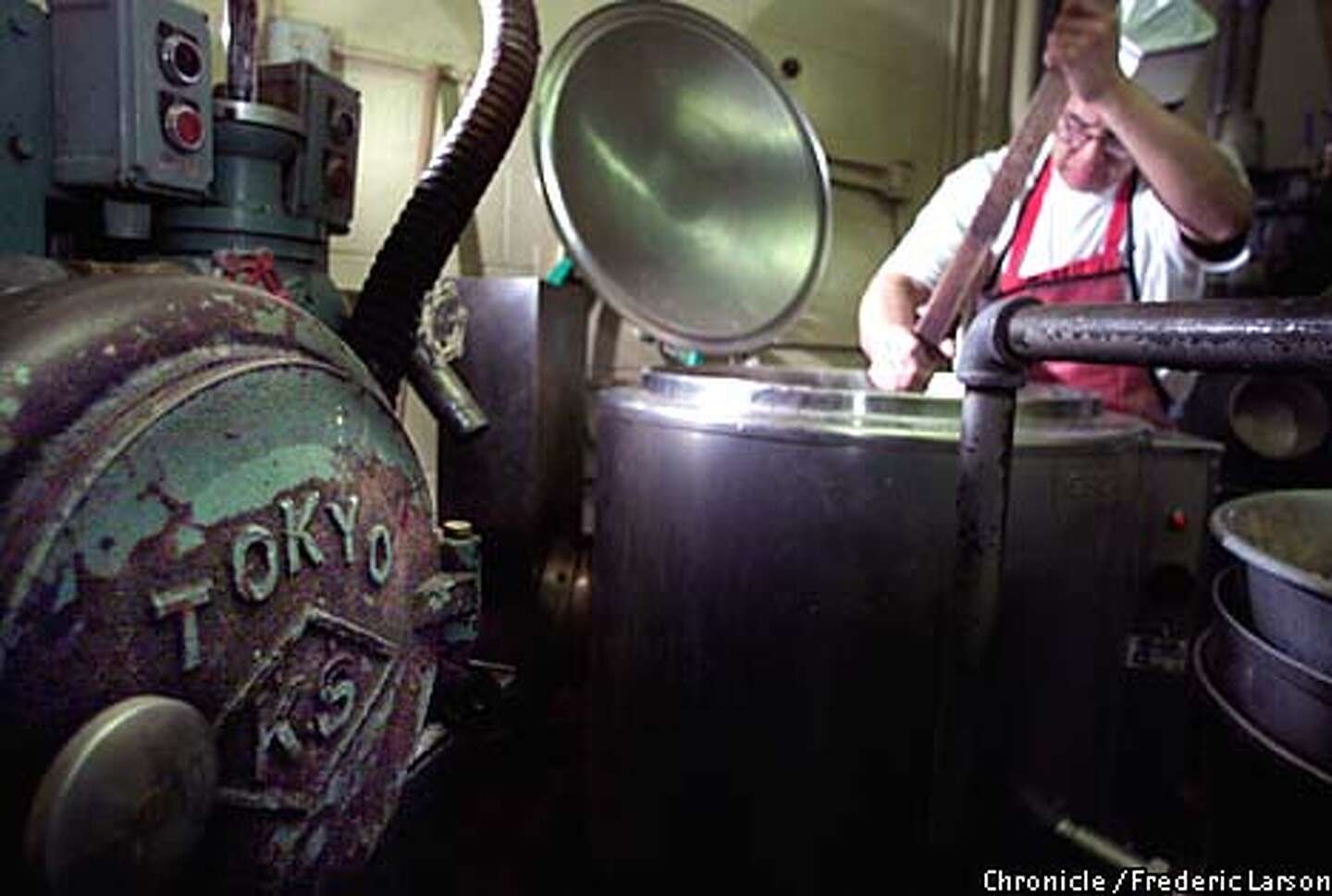 MANJU / HANDMADE PERFECTION / Since 1906, Benkyodo confections have ...