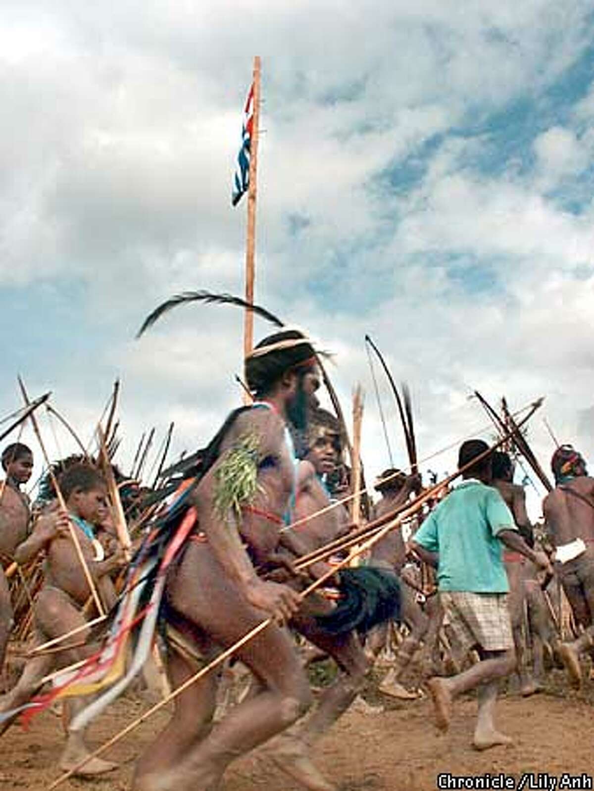 WARRIORS' FREEDOM FIGHT / Remote tribe leads Irian Jaya's efforts to ...