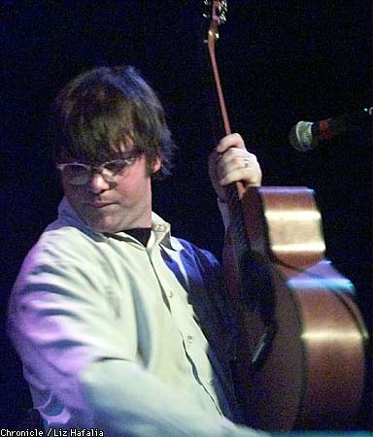 Son Volt's Farrar Captivates at Slim's