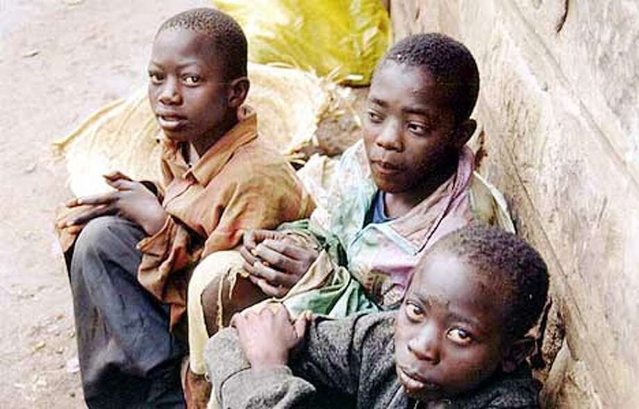 AFRICA / Lost Children of Nairobi / Rescue workers seek to save lives ...