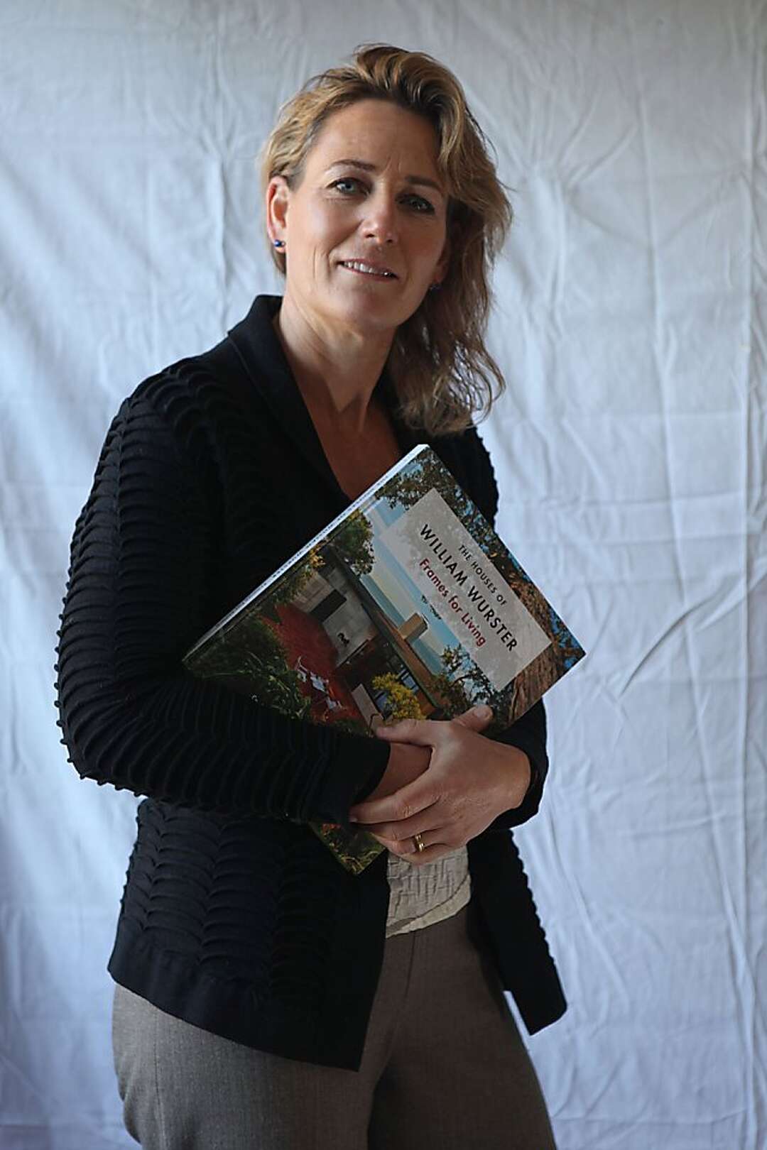 Berkeley architect wraps up William Wurster book