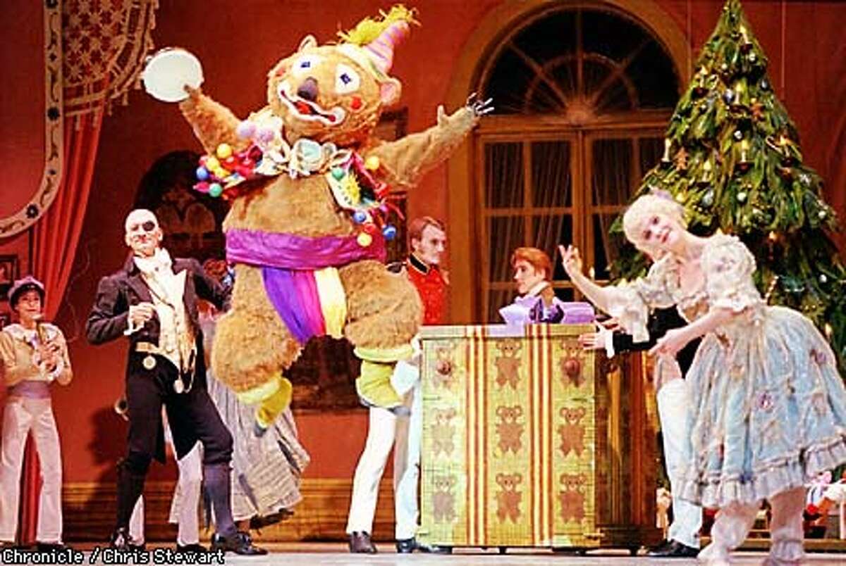 SHOPWORN SPLENDOR / Enchanting dancers save S.F. Ballet's "Nutcracker'