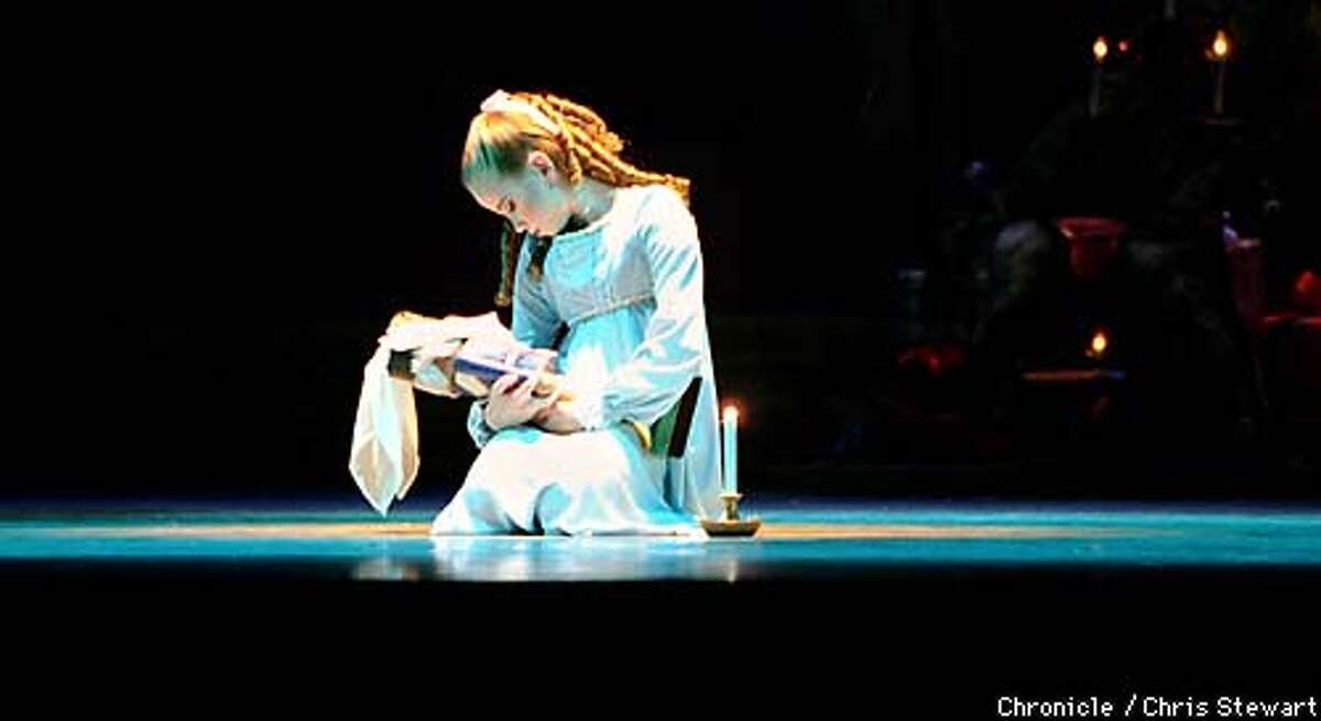 SHOPWORN SPLENDOR / Enchanting dancers save S.F. Ballet's "Nutcracker'