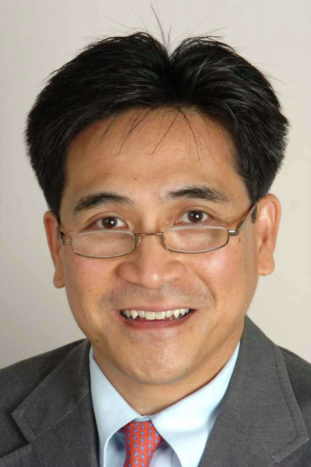 Murphy tries to cement front-runner status