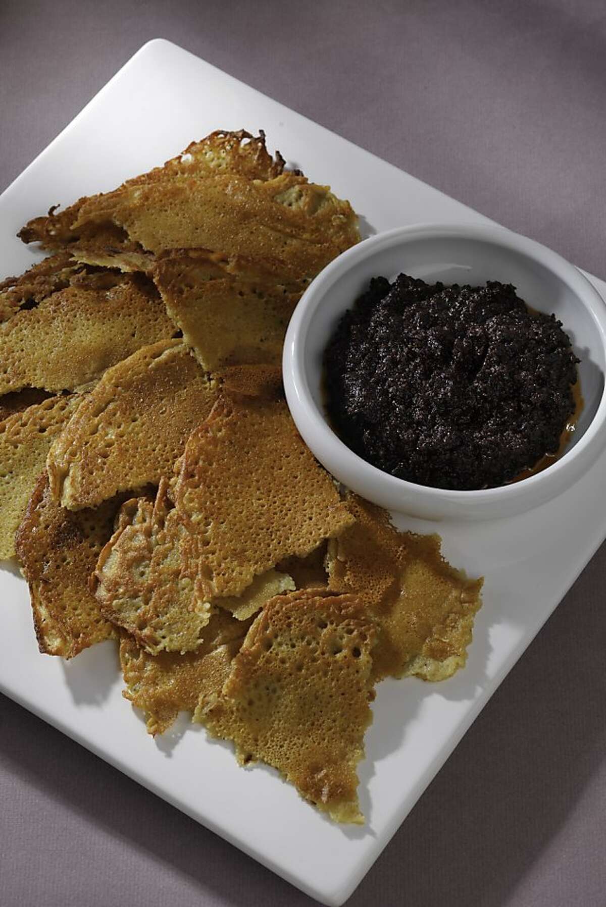 Chickpeas used all over the world, fresh or dried