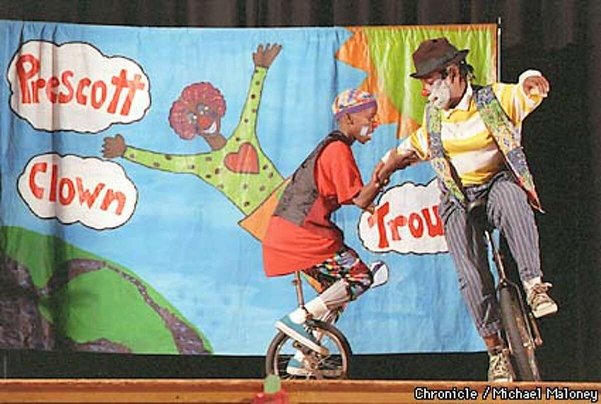 Class Clowns / Kids from Oakland's Prescott School give the gift of joy