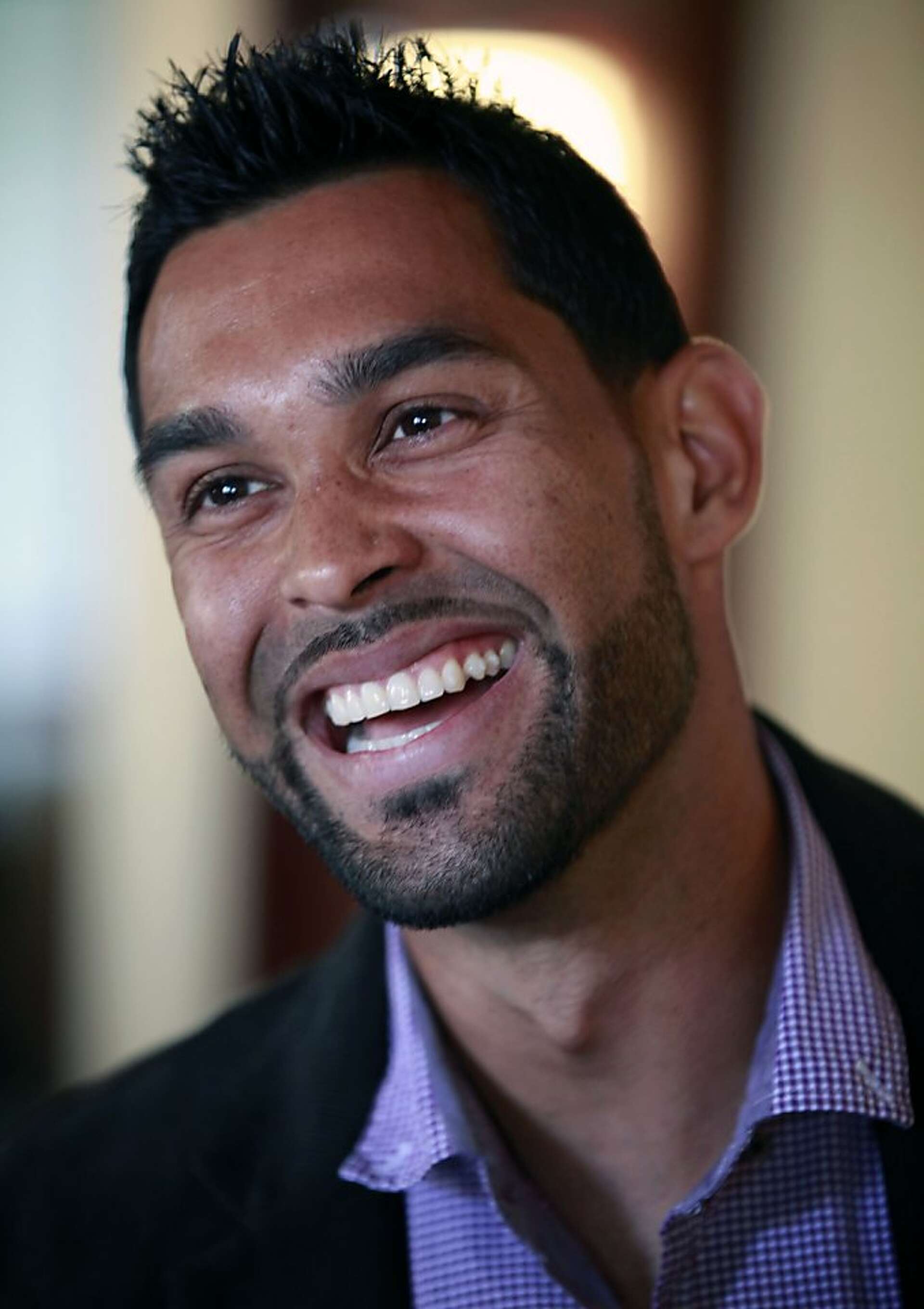 SF Giants' Pablo Sandoval drops weight, again