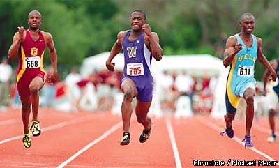 PAC-10 TRACK AND FIELD / Huskies' Hooker Nabs 3 Quick Wins