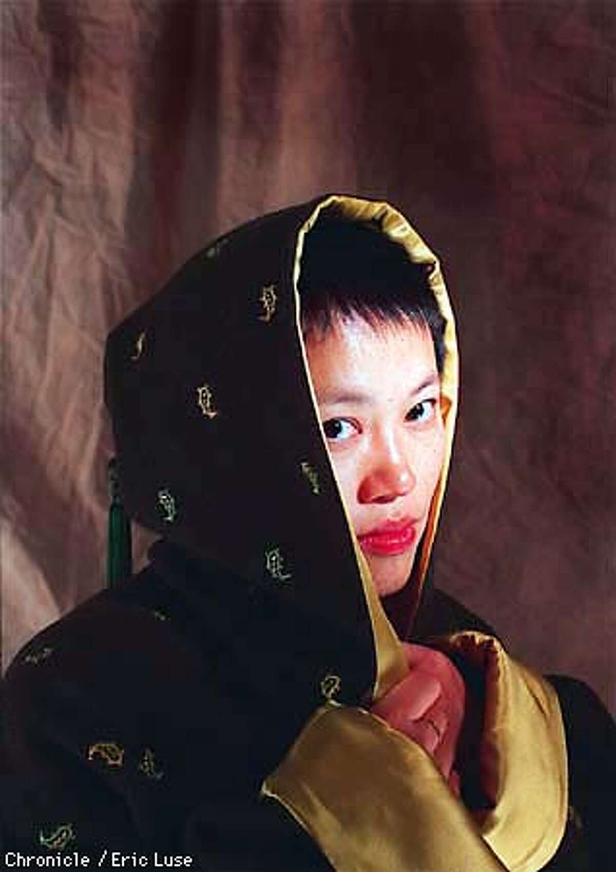 A JOURNEY TOWARD FREEDOM / Chinese designer Han Feng followed her ...