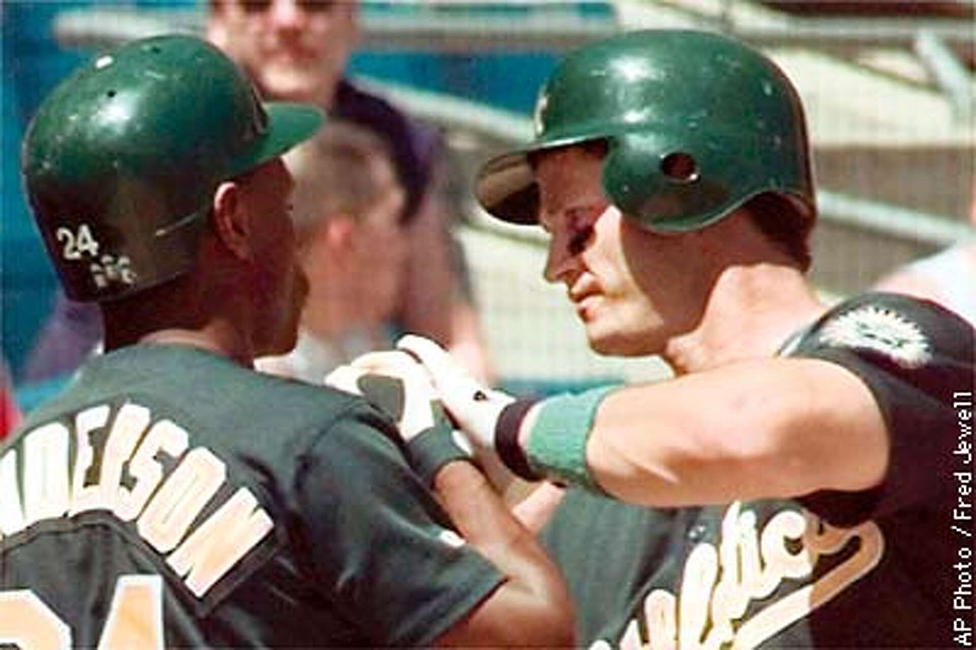 HIT PARADE: A'S ROMP / Blowers gets cycle, Spiezio slam