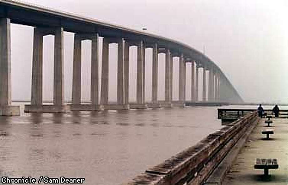 COMMUTER CHRONICLES / The Bay Area Bridge That Traffic Passed By - SFGate