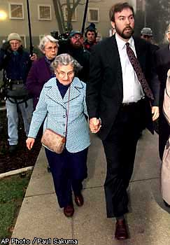 PAGE ONE (SACRAMENTO) -- Unabomber Trial Halts Abruptly / Kaczynski's ...