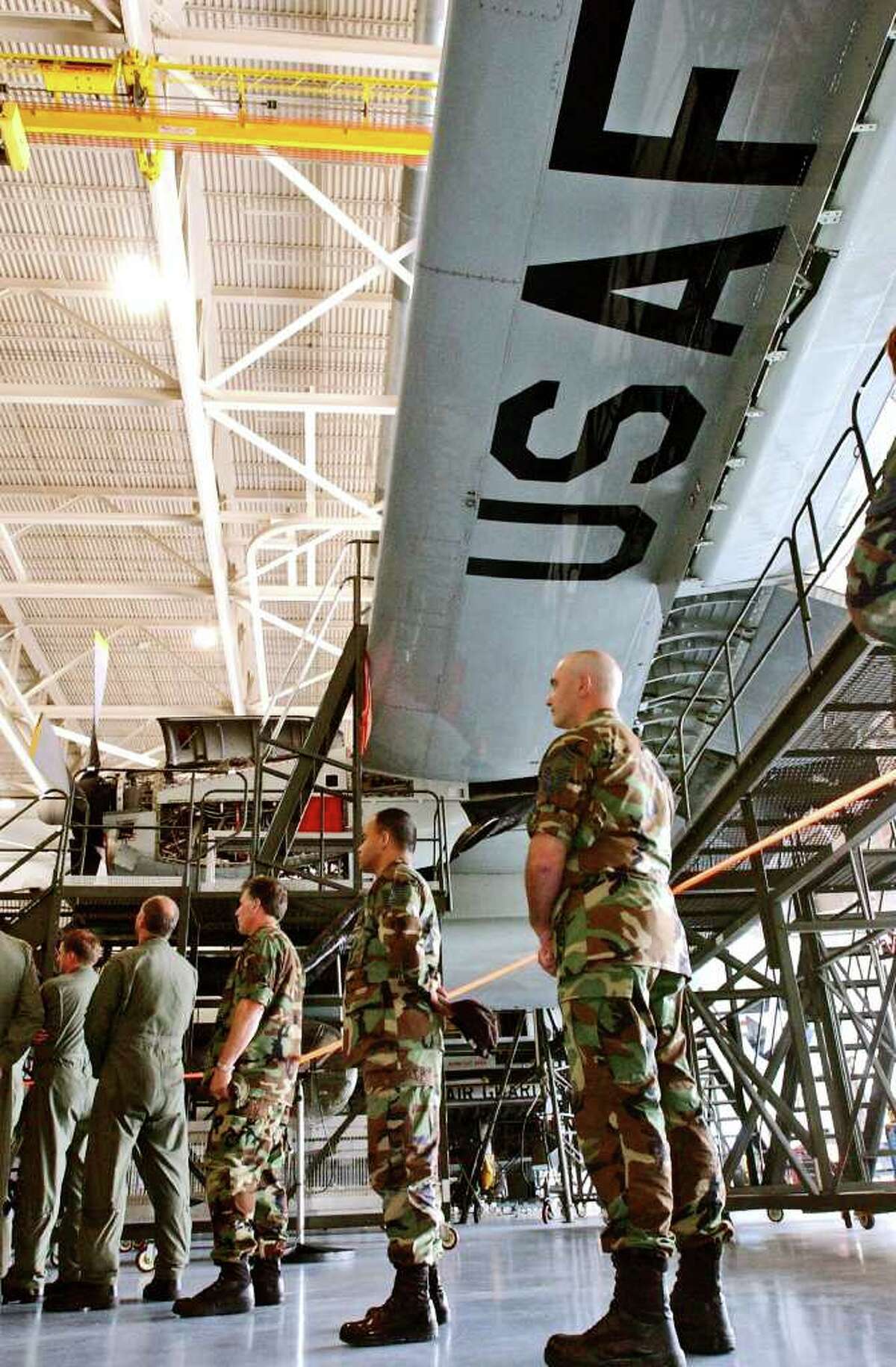 Stratton air base to lose 4 planes