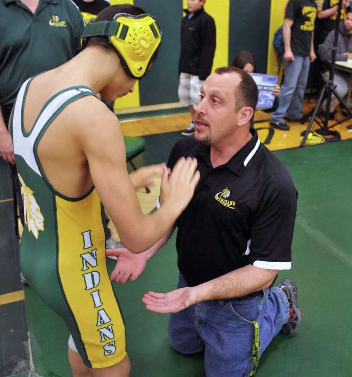 Shen wins another title