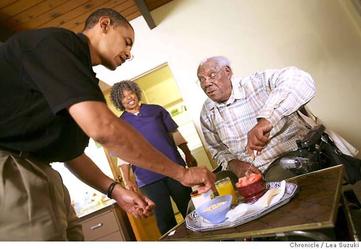 Sen. Barack Obama on job with Alameda County home health worker