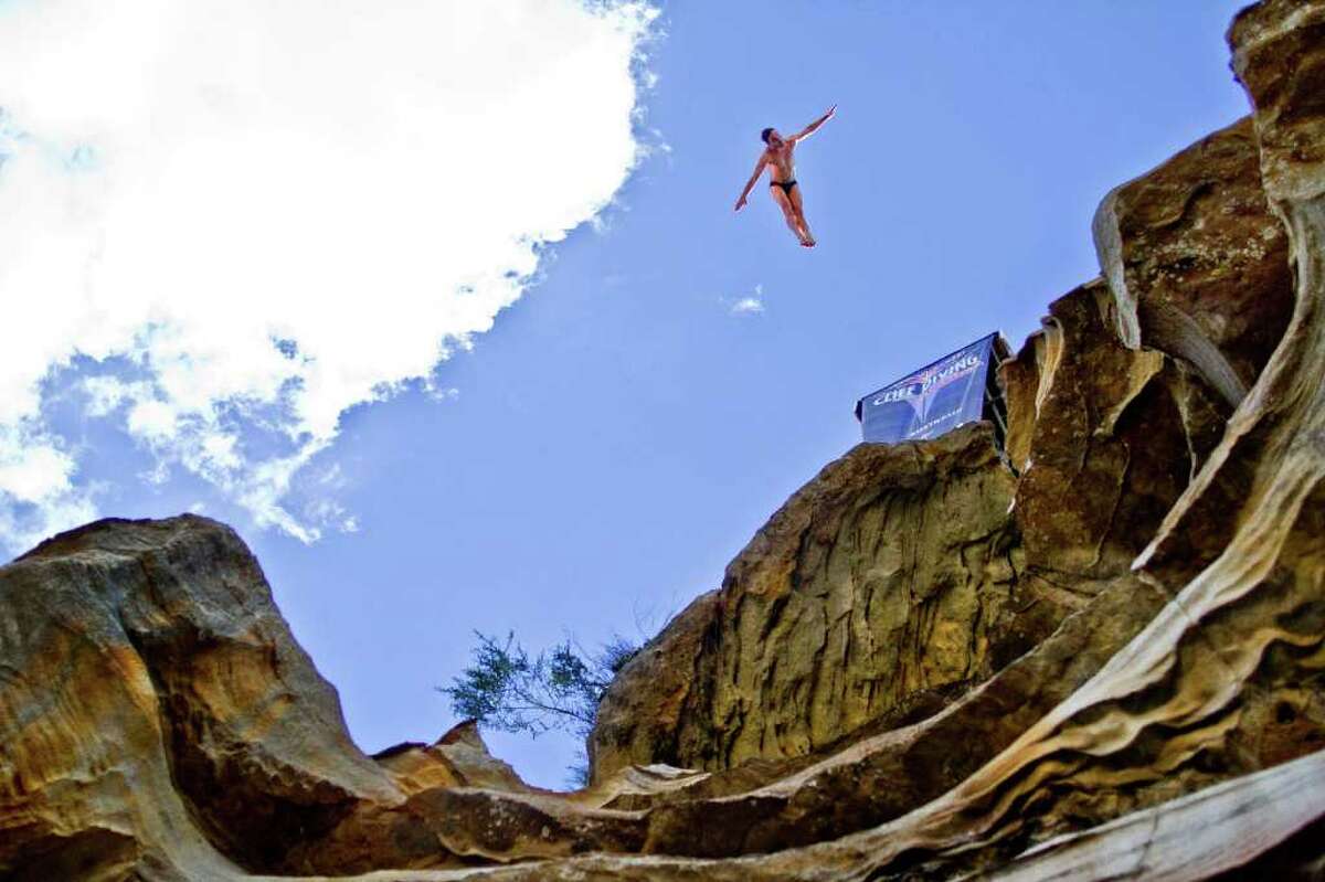 Cliff diving in Australia