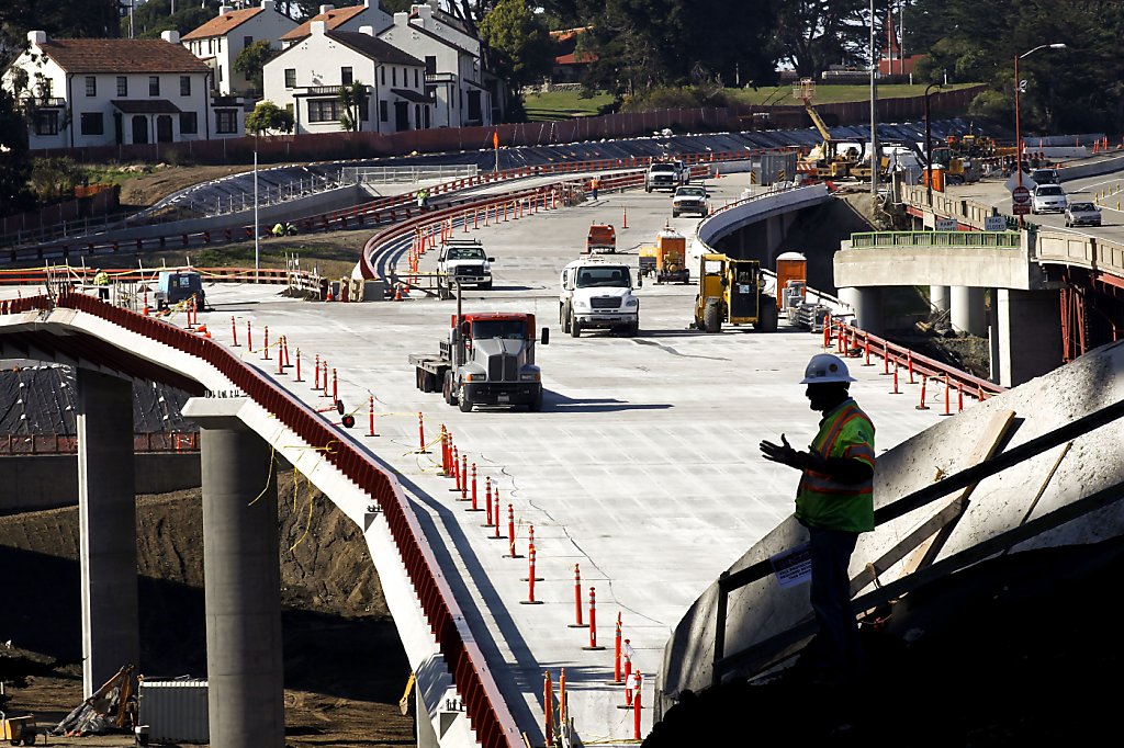 New Golden Gate Bridge approach hits funding snag